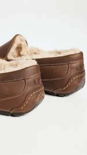 UGG Ascot Leather Slippers - Tan