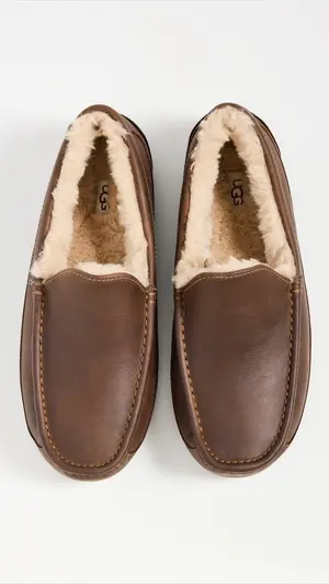 UGG Ascot Leather Slippers - Tan