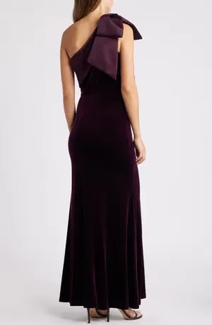 Eliza J One-shoulder Bow Gown