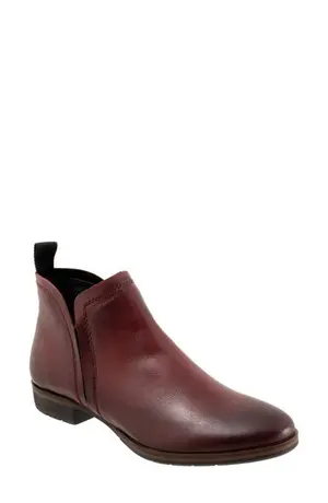 Eos Gaid Ankle Boots - Ruby