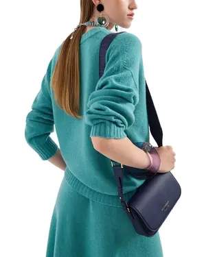 Emporio Armani V-neck Wool-cashmere Blend Sweater - Jade