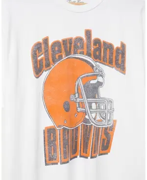 Junk Food Clothing Cleveland Browns Throwback Helmet Graphic T-shirt - White