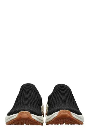 Apl Techloom Traveler Slip-on Sneakers - Black/ivory/gum