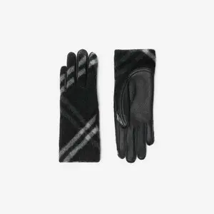 Burberry Check Wool Gloves