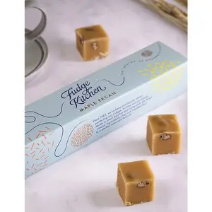 FUDGE KITCHEN Maple Pecan Fudge 125g