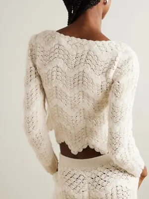 Escvdo Brisa Scalloped Crochet Alpaca Top