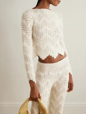 Escvdo Brisa Scalloped Crochet Alpaca Top