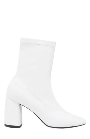 DANIELLA SHEVEL Bellamia Boot