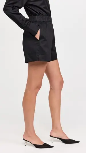 Sold Out NYC The Everything Short - Black