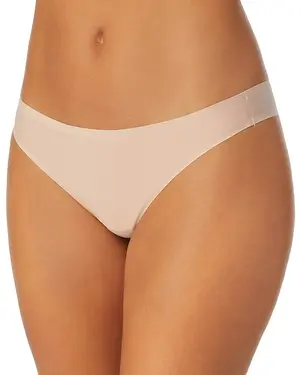 ON GOSSAMER Heavenly Stretch Thong - Champagne