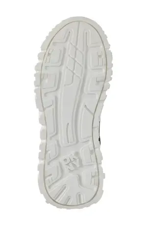 Dkny Lakelyn Platform Sneakers