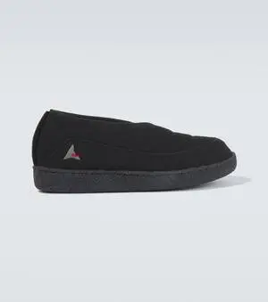 ROA Slip-on Shoes