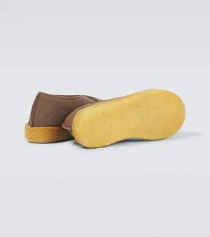 ROA Slip-on Shoes