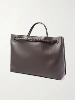Bottega Veneta Andiamo Medium Leather Tote