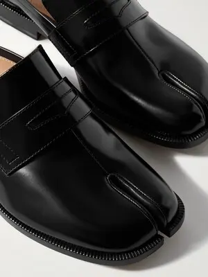 MAISON MARGIELA Tabi Glossed-leather Slippers