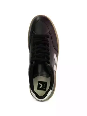 VEJA V-12 Low-top Sneakers - Black