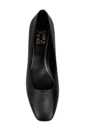 Naturalizer Chelsea Flat
