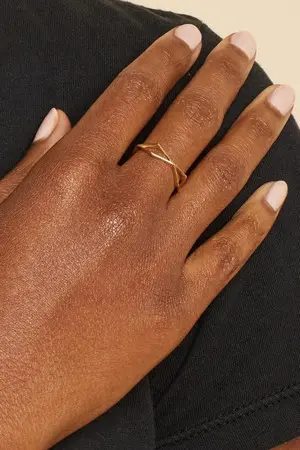 ORADINA 14k 1975 Bow Ring - Rose Gold