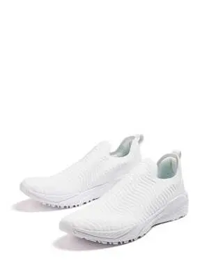 Apl Techloom Traveler Sneakers - White