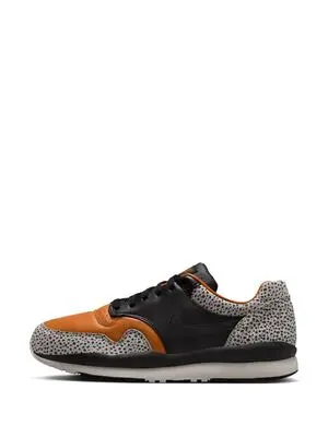 Nike Air Safari Electric Sneakers