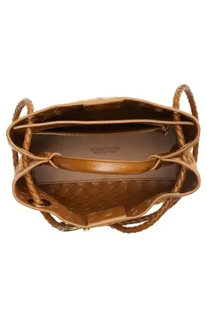 Bottega Veneta Small Andiamo Intrecciato Shoulder Bag - Amber