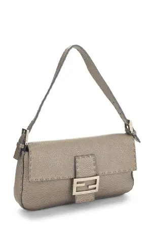 Fendi Selleria Baguette