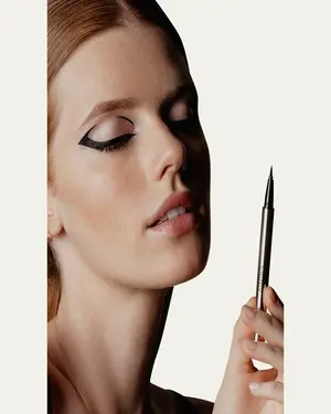 Sisley Ligne Noire Eyeliner
