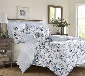 Laura Ashley Chloe Blue Twin Duvet Cover Set - One-color