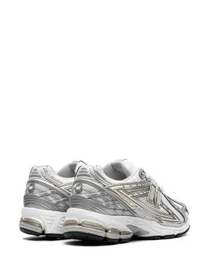 NEW BALANCE 1906r Sneakers