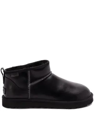UGG Classic Ultra Mini Boots - Black
