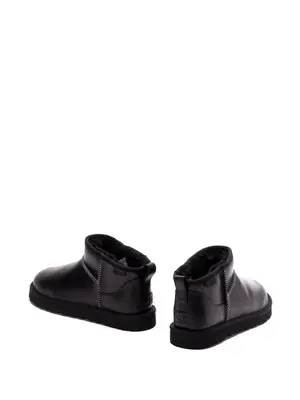 UGG Classic Ultra Mini Boots - Black