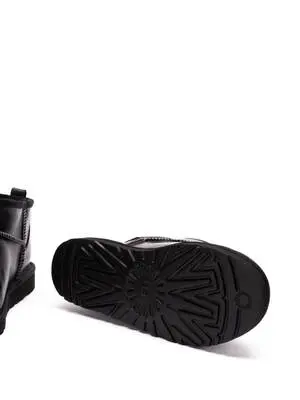 UGG Classic Ultra Mini Boots - Black