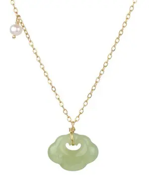 SEREE Cloud Green Jade Pendant Necklace - Light Green