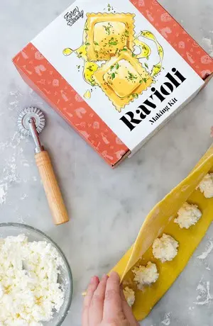BROOKLYN BREW SHOP Ravioli Making Kit