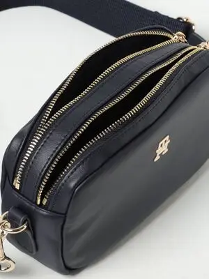 Tommy Hilfiger Shoulder Bag