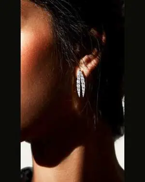 KAMAL Lotus Diamond Drop Earrings - White Gold