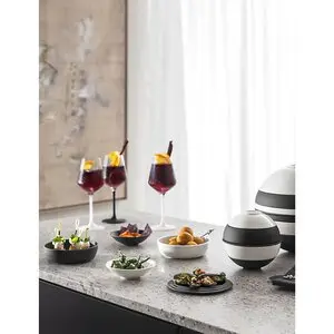 VILLEROY & BOCH Iconic La Boule Petite Stackable Five-piece Porcelain Set