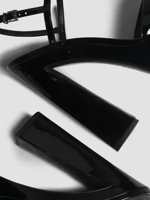 Schutz Arlene 152mm Patent Leather Platform Sandals