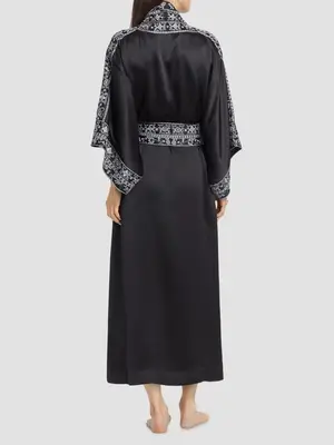 Natori Ysobel Embroidered Robe