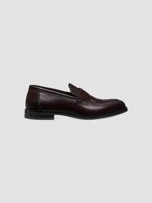 STUART WEITZMAN Club Classic Penny Loafers - Burgundy