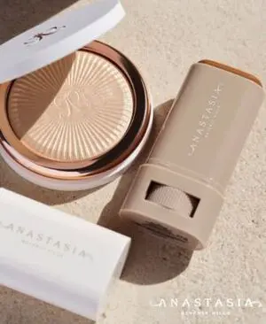 ANASTASIA BEVERLY HILLS Glow Essentials Sunkissed (fair To Light With Neutral Un