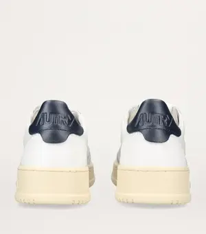 AUTRY Leather Medalist Low-top Sneakers