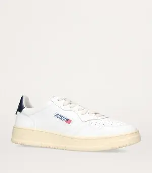AUTRY Leather Medalist Low-top Sneakers