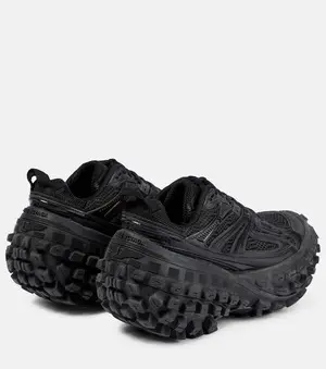 Balenciaga Bouncer Mesh Sneakers - Black