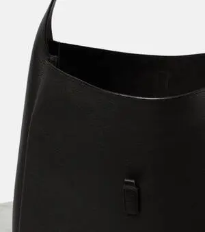Saint Laurent Le 5 A 7 Supple Large Shoulder Bag - Black