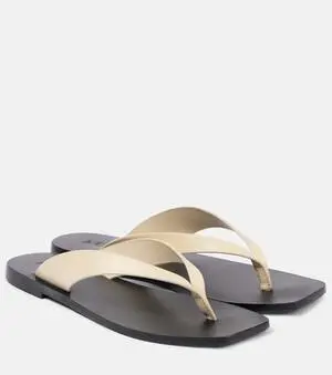 A.emery Kinto Leather Thong Sandals - Beige