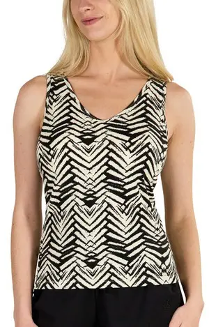 Uv Skinz Relaxed Tops