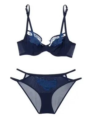ADORE ME Andy Unlined Demi Bra