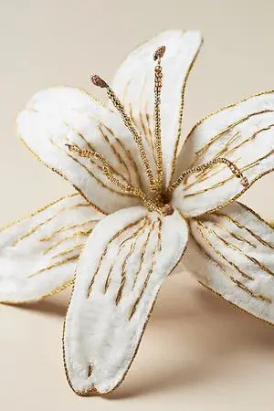 The Met x Anthropologie Floral Pick Ornament - Thumbnail 3