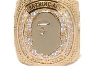 A BATHING APE Rhinestone College Ring - Gold